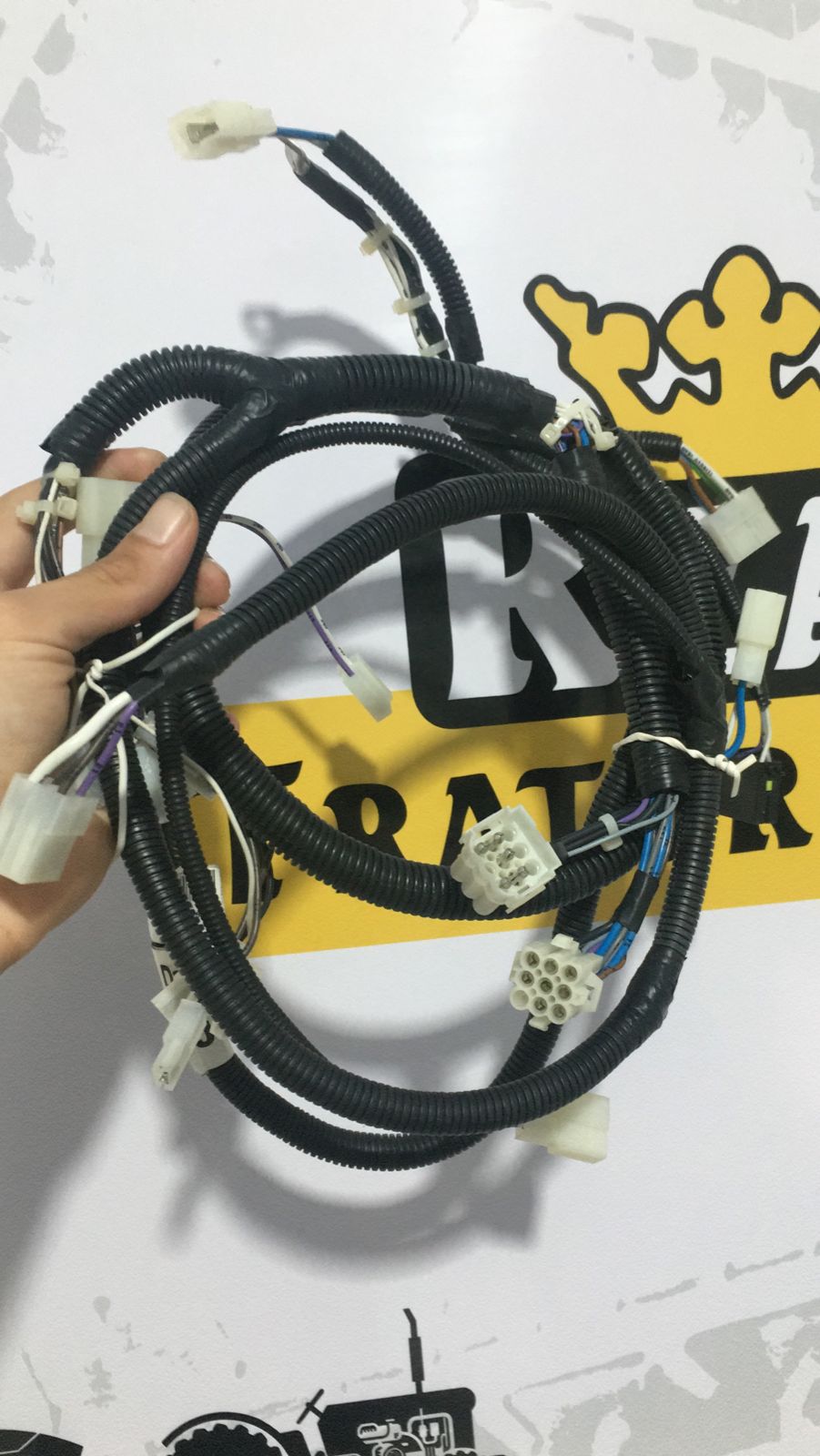 CHICOTE ELÉTRICO SUPERIOR VALTRA - Real Trator Peças A Maior Loja De ...